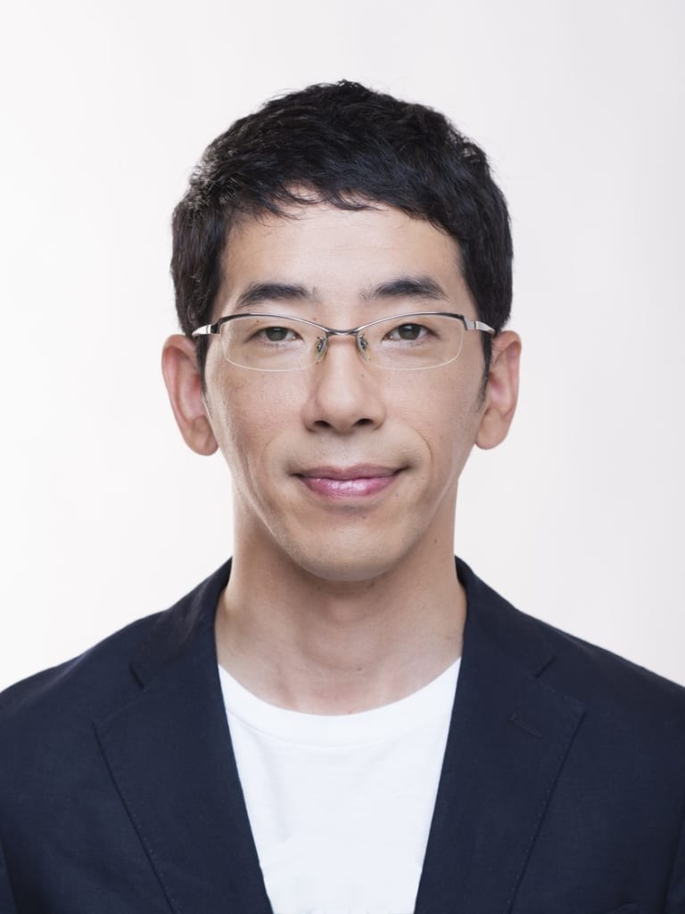人気の脇役俳優ランキング80選・最新版を投票で決定【ドラマや映画で必要不可欠な存在！】
